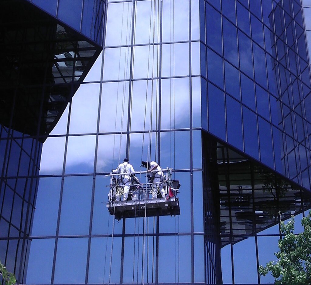 Los Angeles Exterior High Rise Painters - Jim Parker